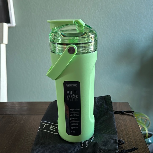 BRUMATE | Kitchen | Brumate Multishaker In The Limited Edition Kiwi New ...